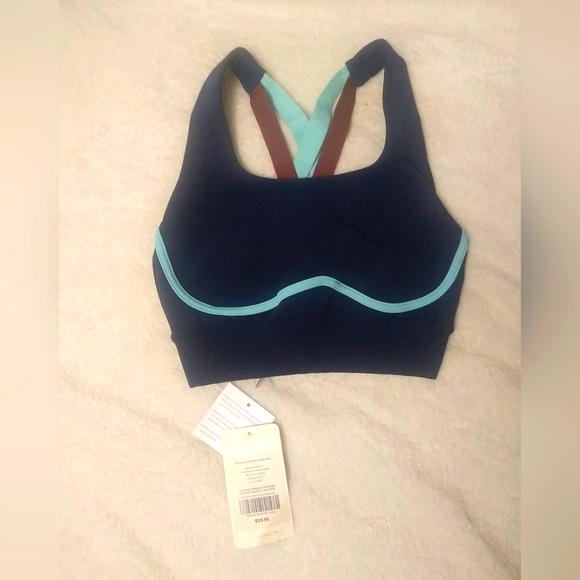 Fabletics | Intimates & Sleepwear | Fabletics Sports Bra | Poshmark